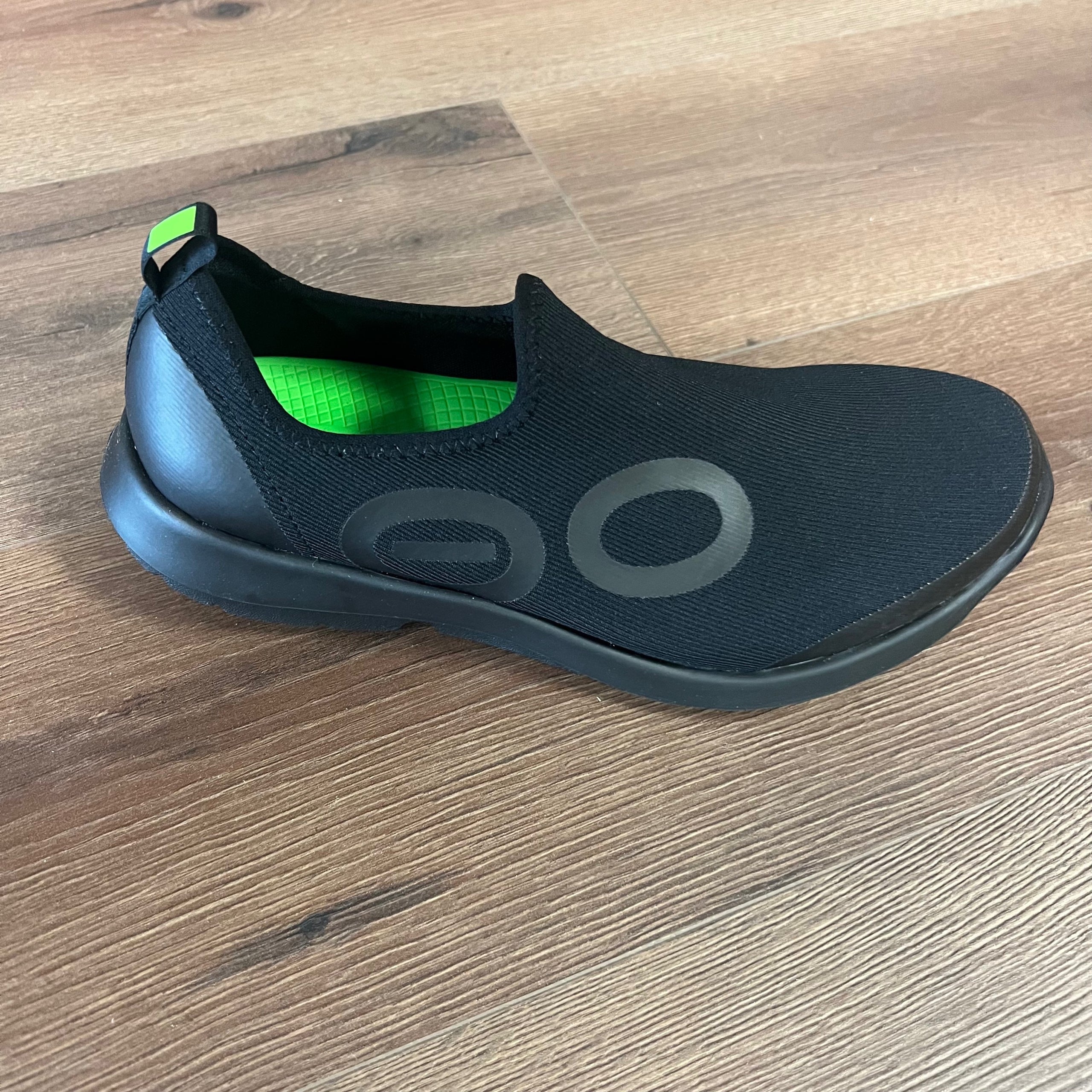 Oofos - Oomg Sport - Black - Men | Solid Rock Running Company